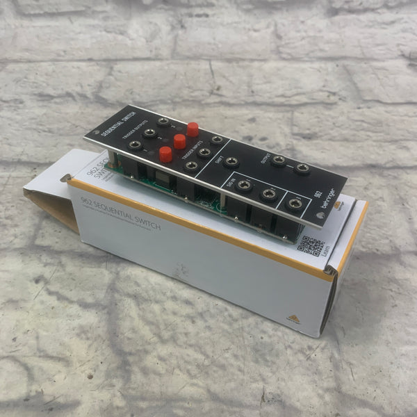 Behringer 962 Sequential Switch Modulo Cv Multiplexer - Evolution Music