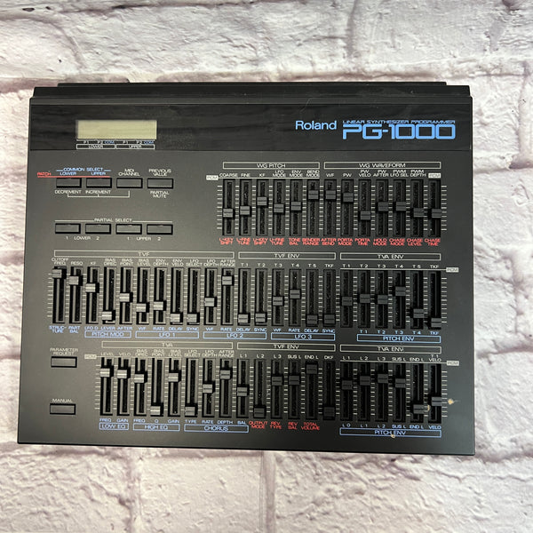 Roland PG-1000 Linear Synthesizer Programmer D-50 D-550 - Evolution Music