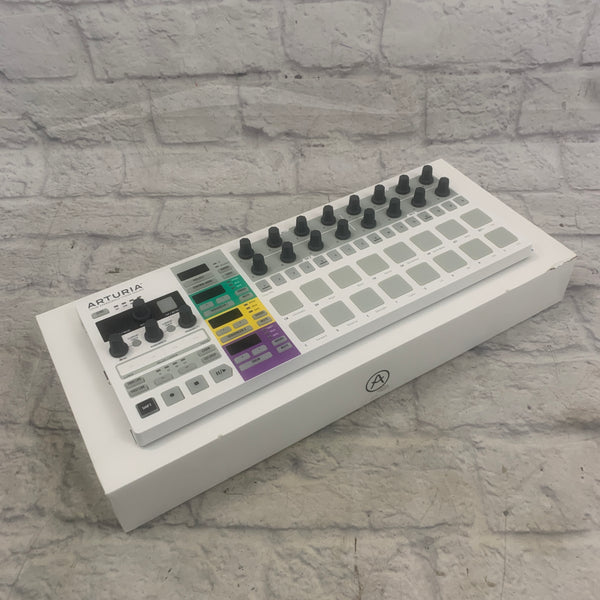 Arturia BEATSTEP Pro Controller & Sequencer - Evolution Music