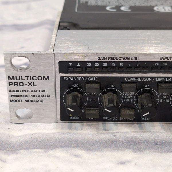 Behringer Multicom Pro XL Rack Compressor - Evolution Music