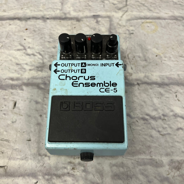 Boss CE5 Chorus Ensemble Pedal - Evolution Music