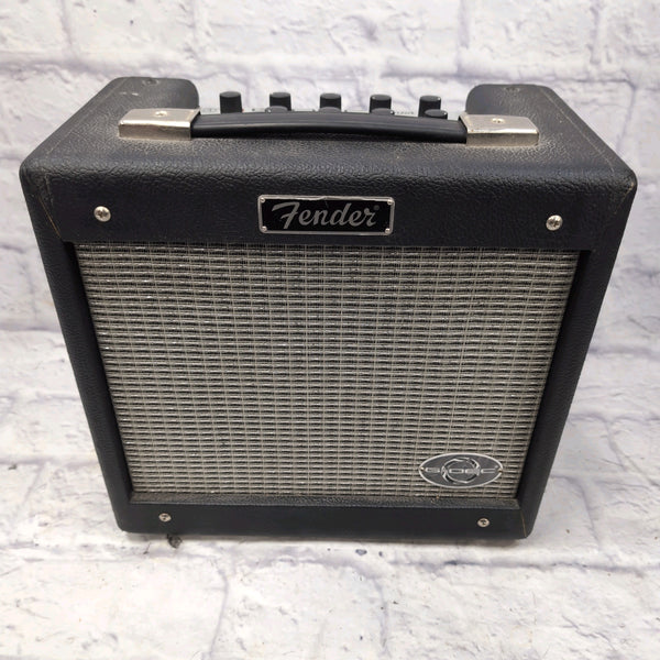 Fender G-Dec Junior Guitar Combo Amp - Evolution Music