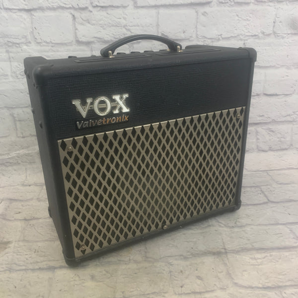 Vox AD30 VT Combo Amp (NON FUNCTIONAL) - Evolution Music