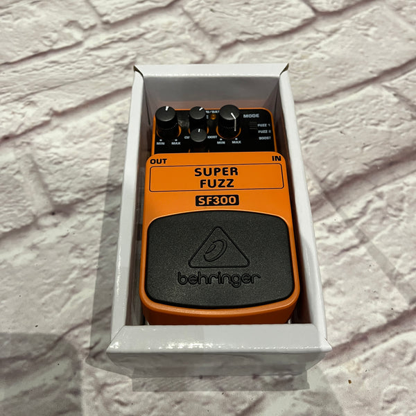 Behringer SF300 Super Fuzz Pedal - Evolution Music