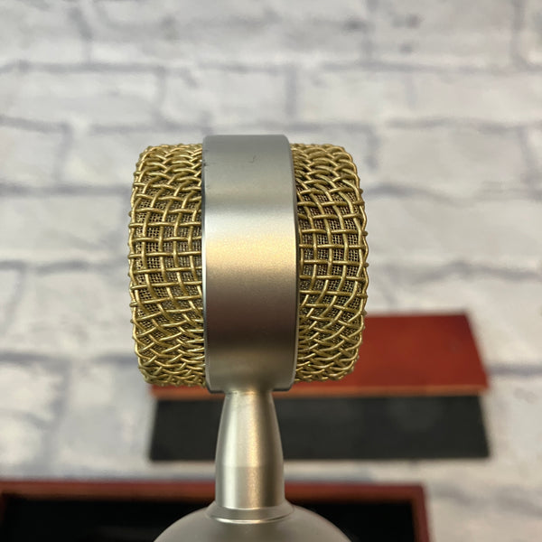 Blue Spark Large Diaphragm Condenser Microphone - Evolution Music