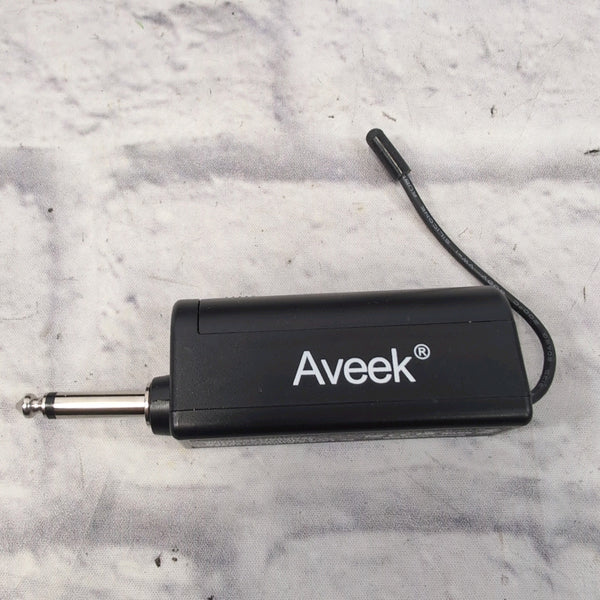 Aveek Dual Handheld Wireless Microphone Set - Evolution Music