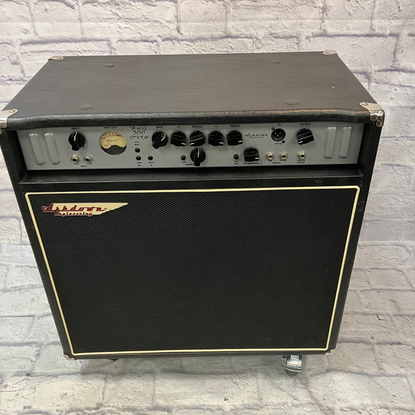 Ashdown MAG 300 Bass Guitar Combo Amp - Evolution Music