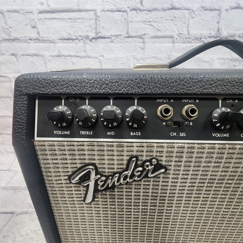 Fender Stage Lead 2 2-Channel 100 watt Solid State - Evolution Music