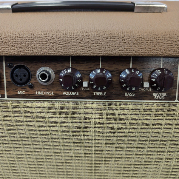 Fender Acoustasonic Junior Acoustic Guitar Combo Amp with Cover ...