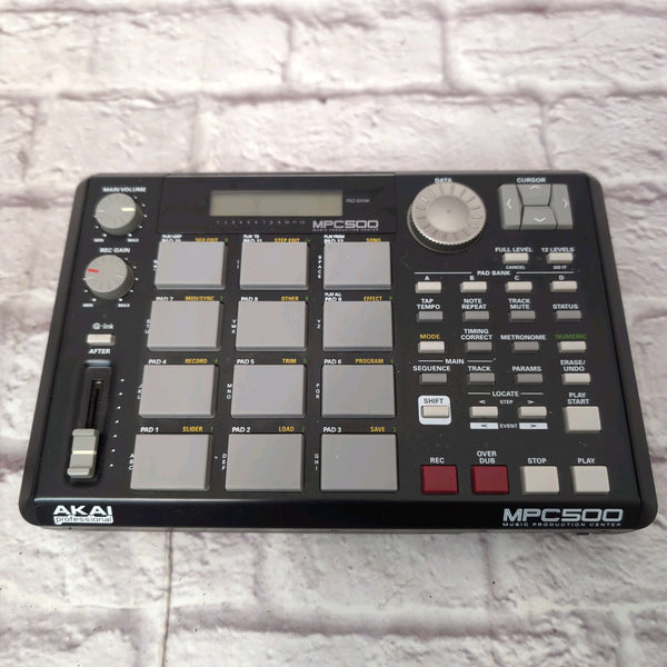 Akai MPC500 Music Production Center - Evolution Music