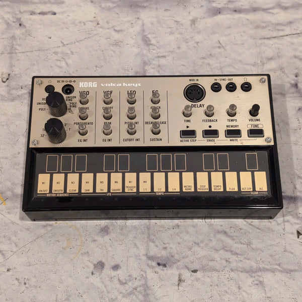 Korg Volca Keys Analog Synthesizer - Evolution Music
