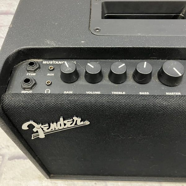 Fender Mustang LT25 Guitar Combo Amp - Evolution Music