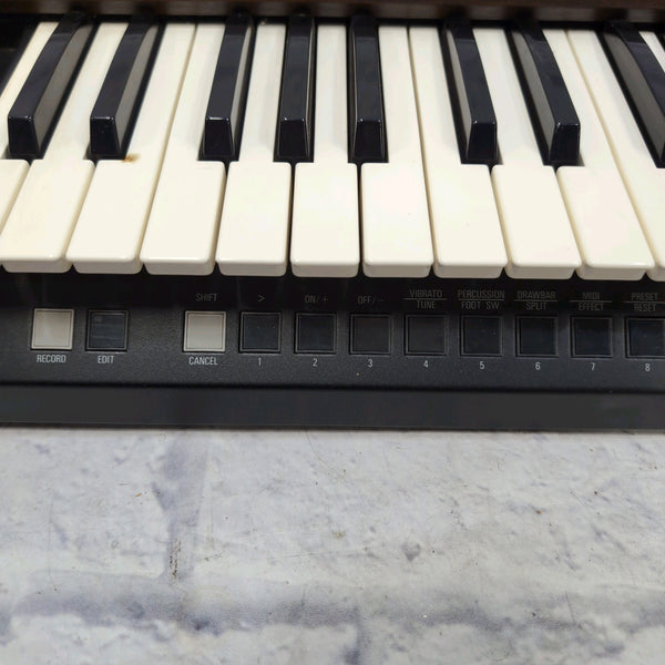 Hammond XB-2 Version 2 Drawbar Organ 1990s - Evolution Music