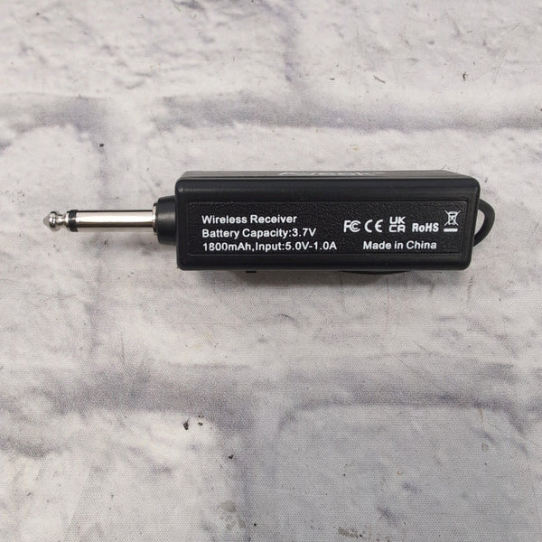 Aveek Dual Handheld Wireless Microphone Set - Evolution Music