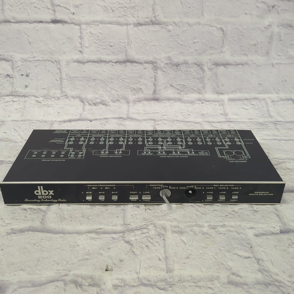DBX 200 Program Route Selector Rack Unit - Evolution Music
