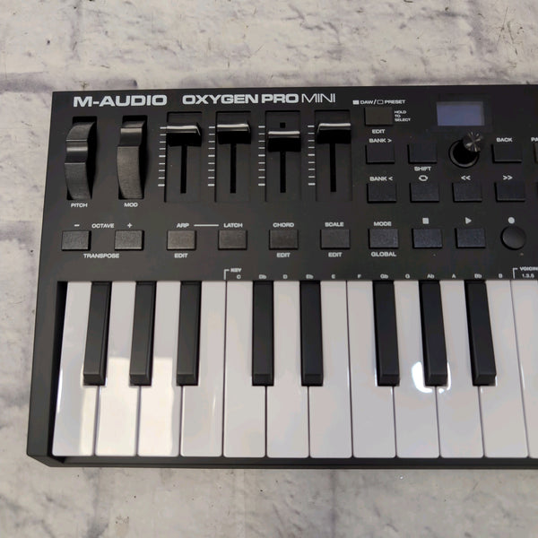 M-Audio Oxygen Pro Mini 32-Key USB Controller - Evolution Music