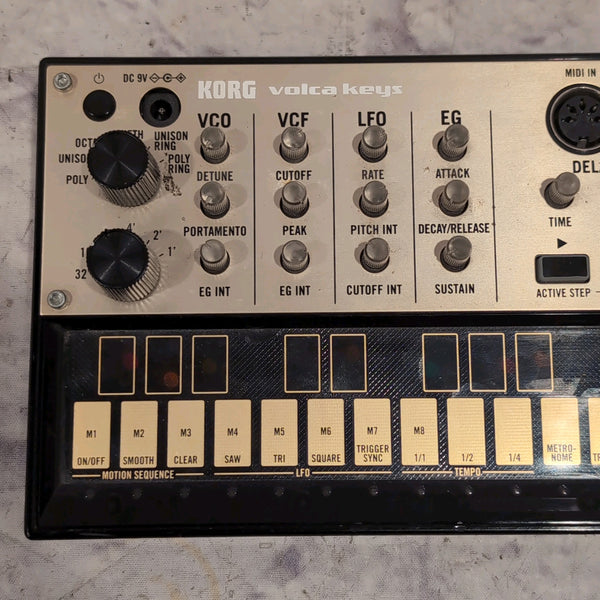 Korg Volca Keys Analog Synthesizer - Evolution Music