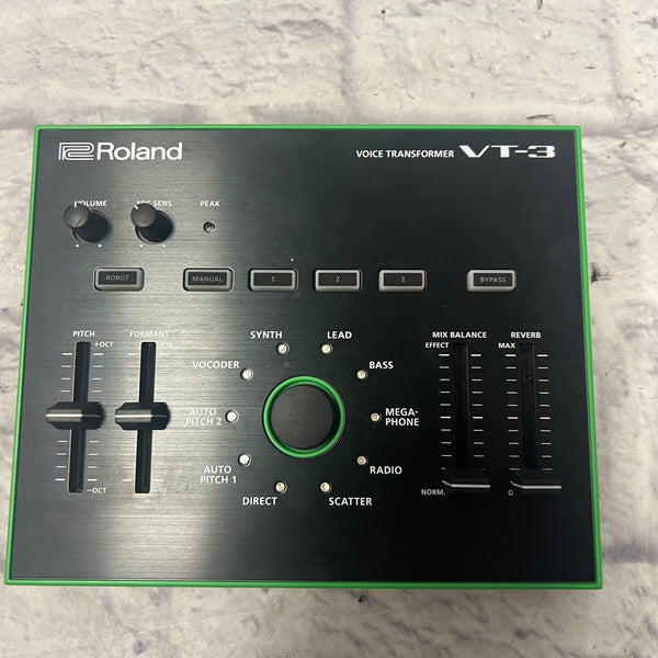 Roland VT-3 Vocal Transformer - Evolution Music