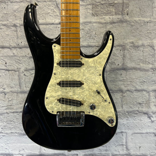 Peavey USA Axcelerator Electric Guitar - Evolution Music