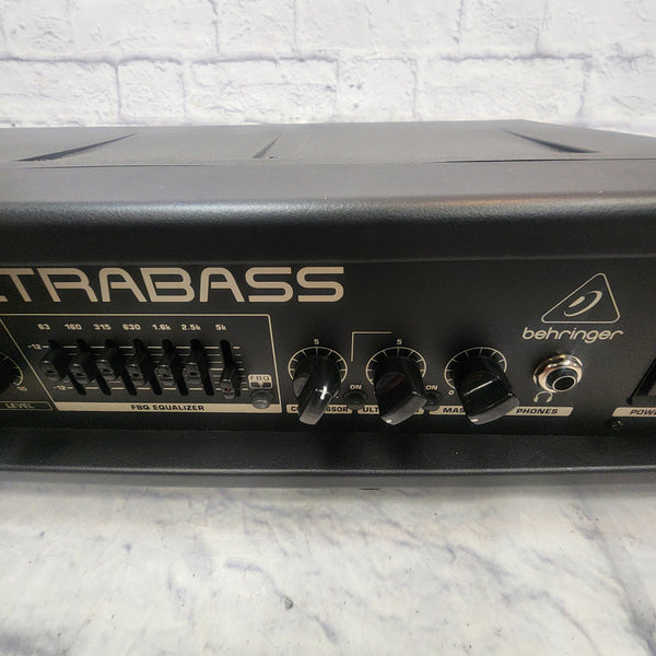 Behringer BXD3000H Bass Amp Head with Footswitch - Evolution Music