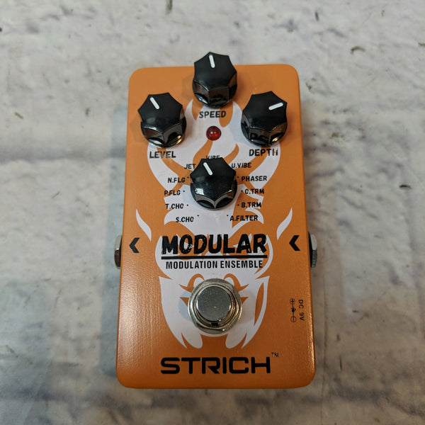 Strich Modular Modulation Ensemble Pedal - Evolution Music
