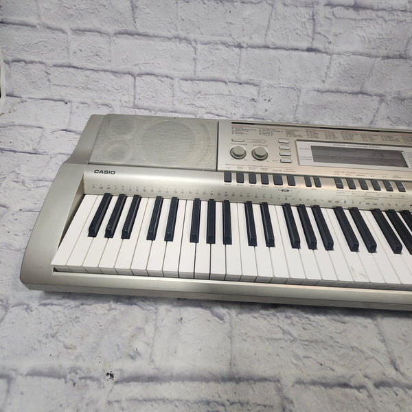 Casio WK-200 76 Key Electronic Keyboard - Evolution Music