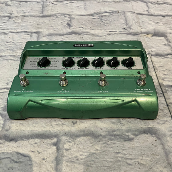 Line 6 DL4 Delay Modeler Pedal W/Box - Evolution Music