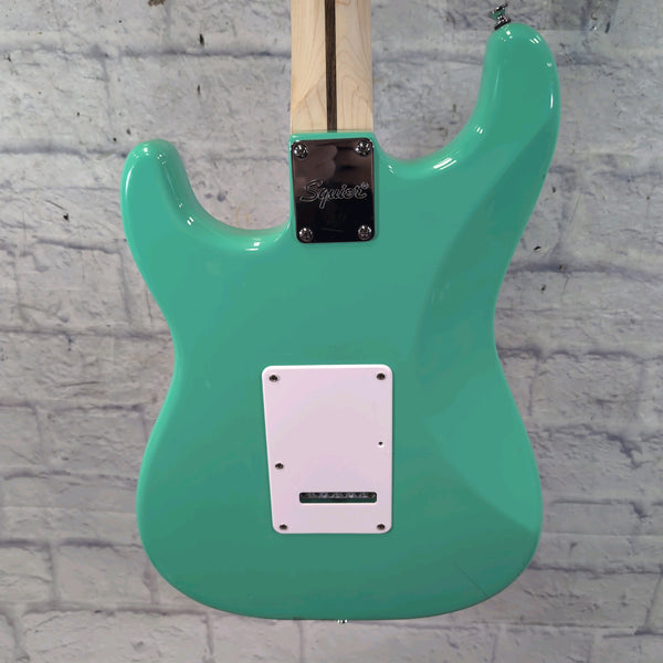 Squier FSR Bullet Stratocaster Sea Foam Green Electric Guitar ...