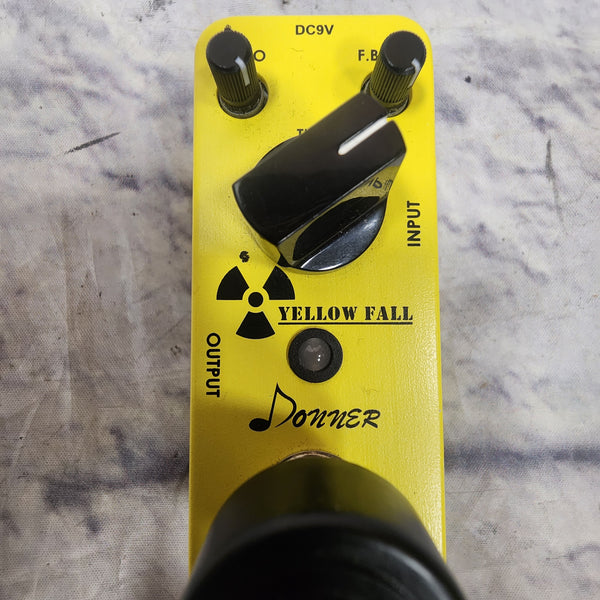 Donner Yellow Fall Analog Delay Mini Pedal - Evolution Music