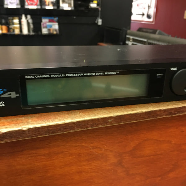 Alesis Midiverb 4 Rack Unit - Evolution Music