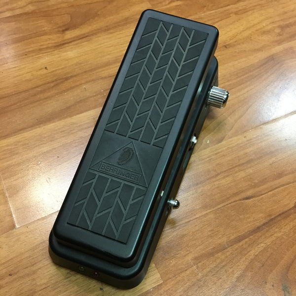 Behringer Hellbabe Wah Pedal - Evolution Music
