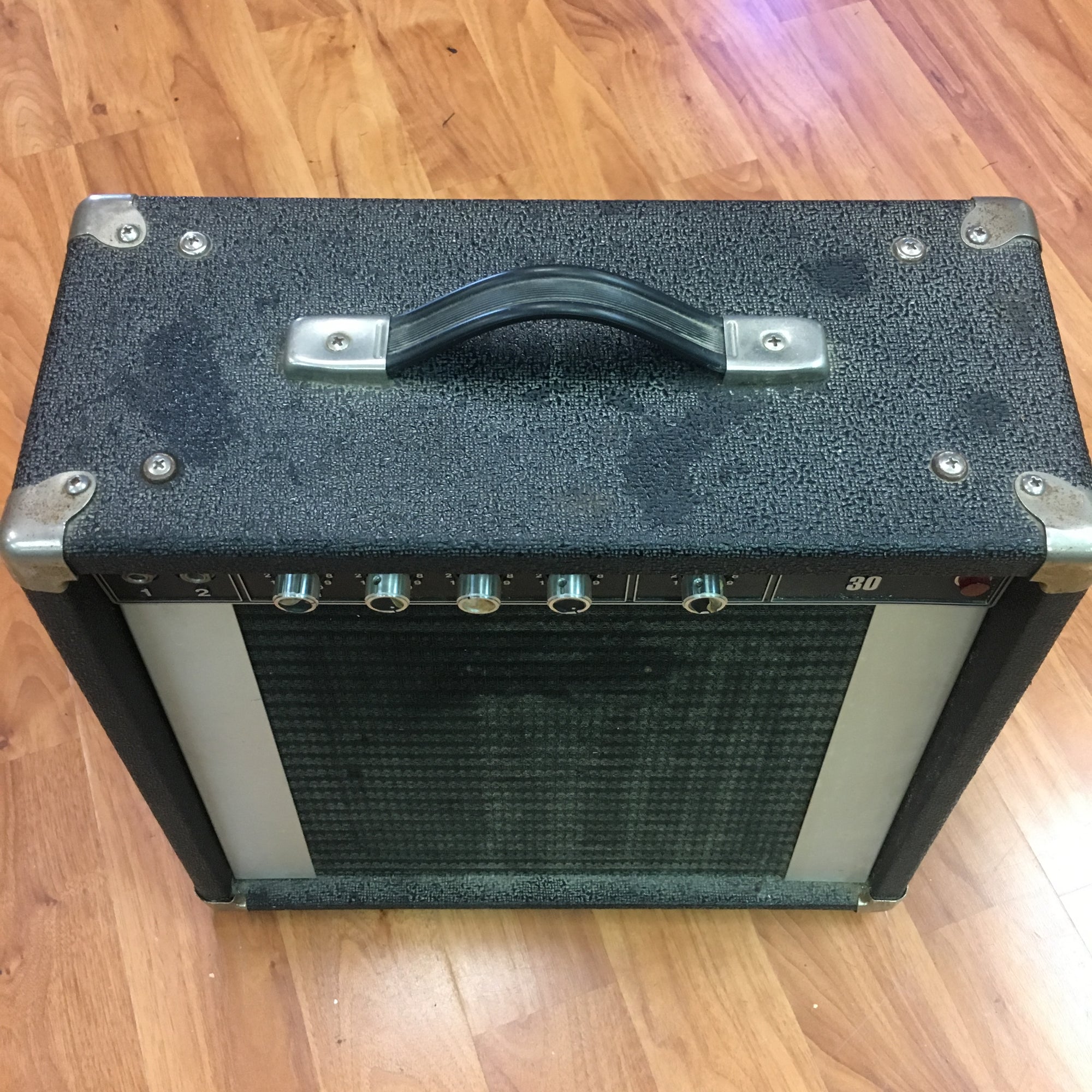 Peavey Backstage 30 Guitar Combo Amp - Evolution Music