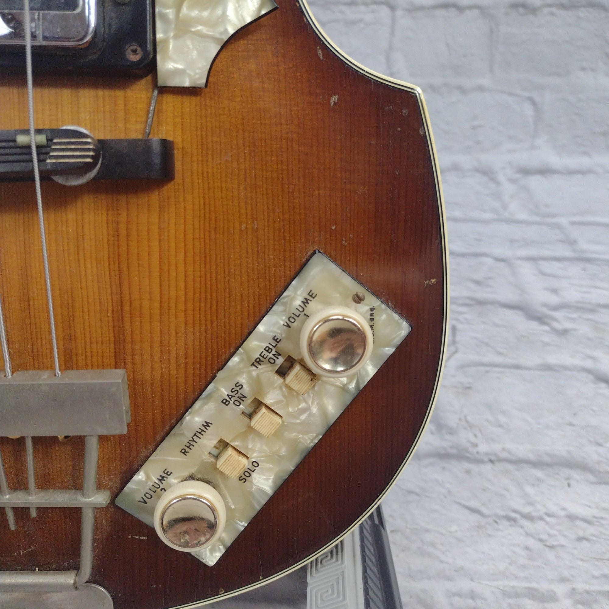 1967 Hofner 500/1 Violin Beatle Bass 4 String Bass Guitar - Evolution Music