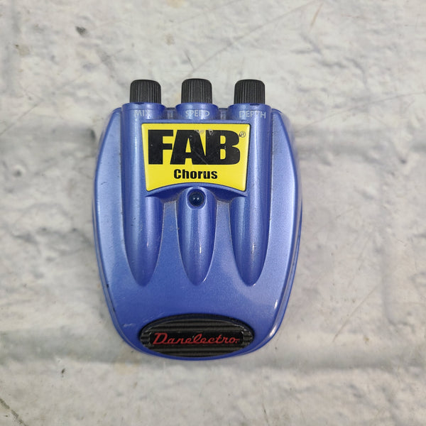 Danelectro FAB Chorus Chorus Pedal - Evolution Music