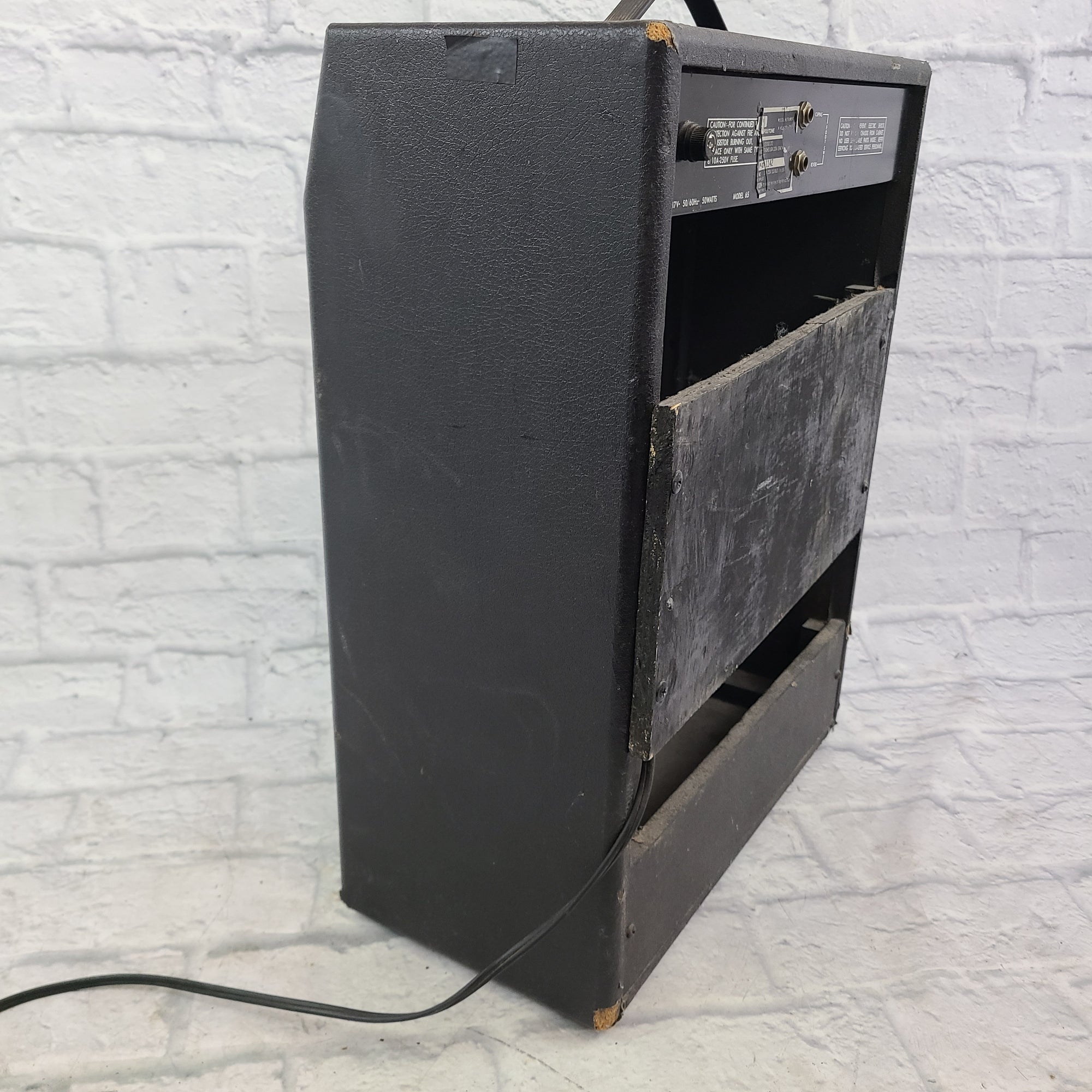 Vintage 1970's Univox U65RD Guitar Combo Amp - Evolution Music