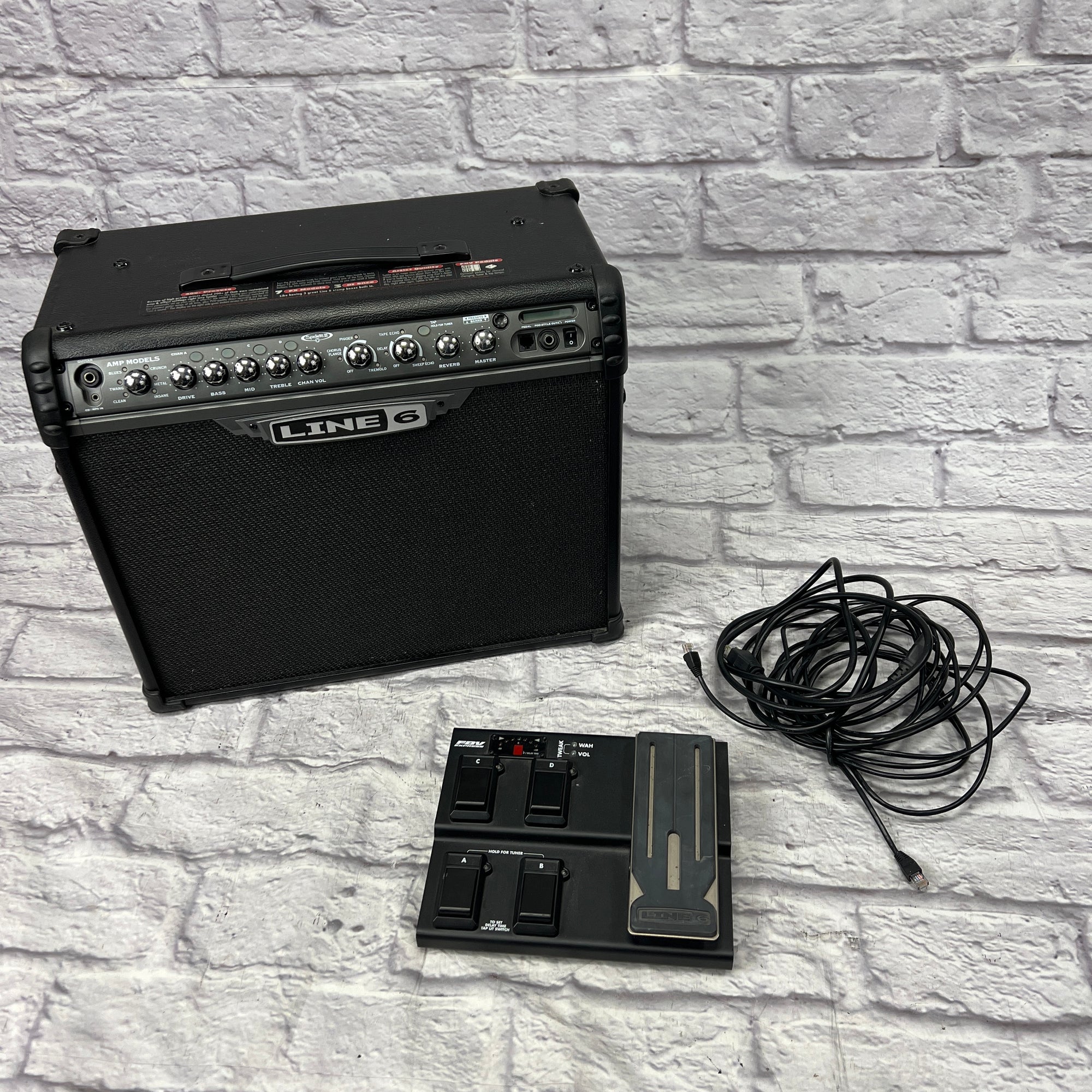 Line 6 Spider 3 with FBV Guitar Combo Amp - Evolution Music