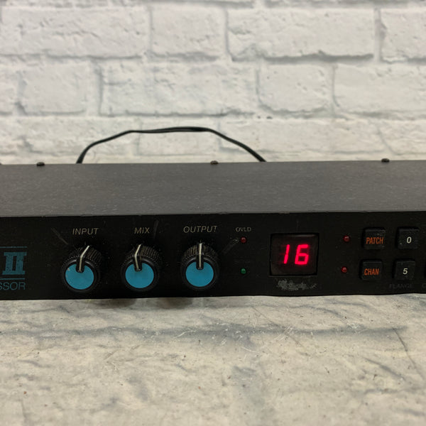 Alesis MIDIVerb II Rack Reverb Unit - Evolution Music