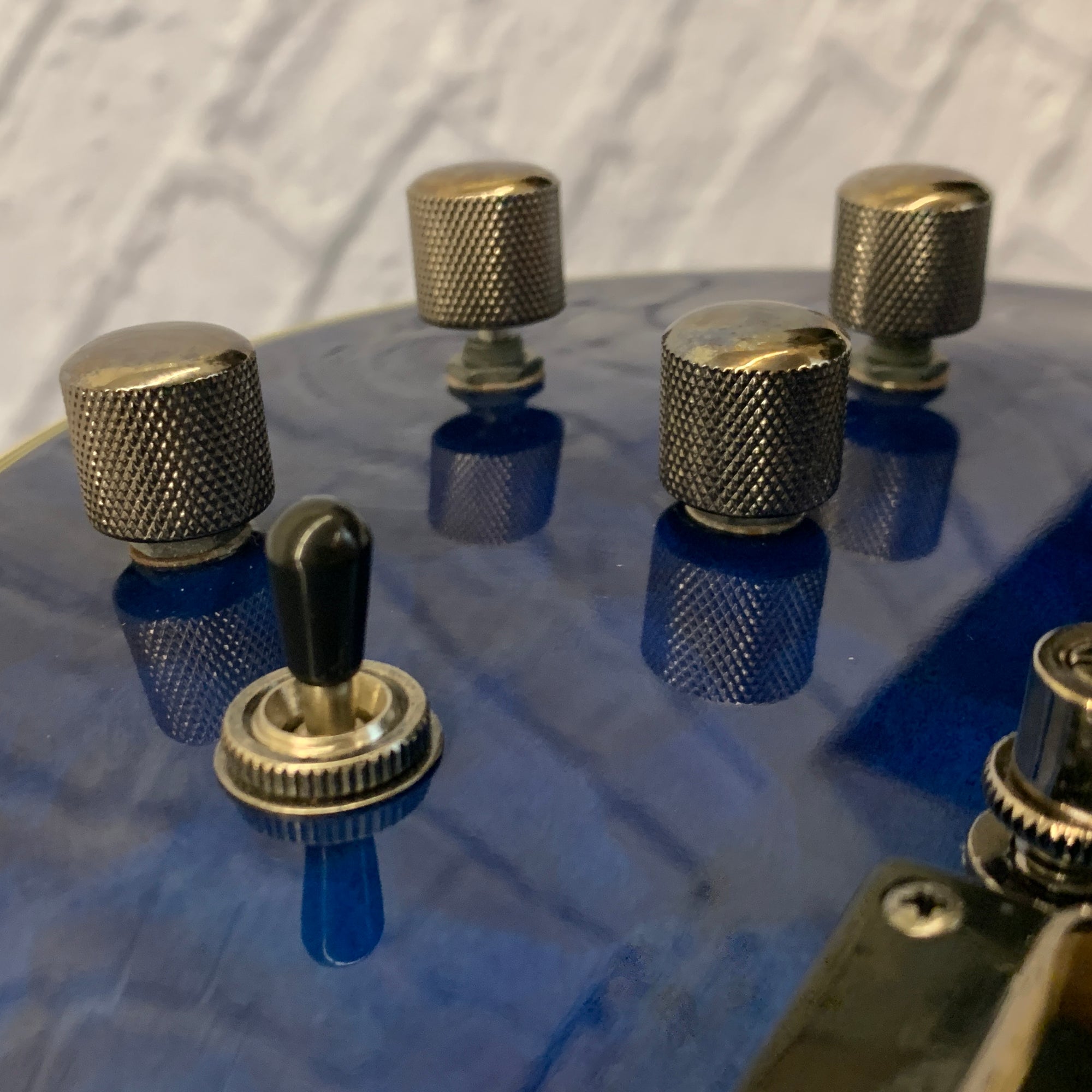 Hohner TB-2 Double Cutaway Electric Guitar Trans Blue - Evolution Music