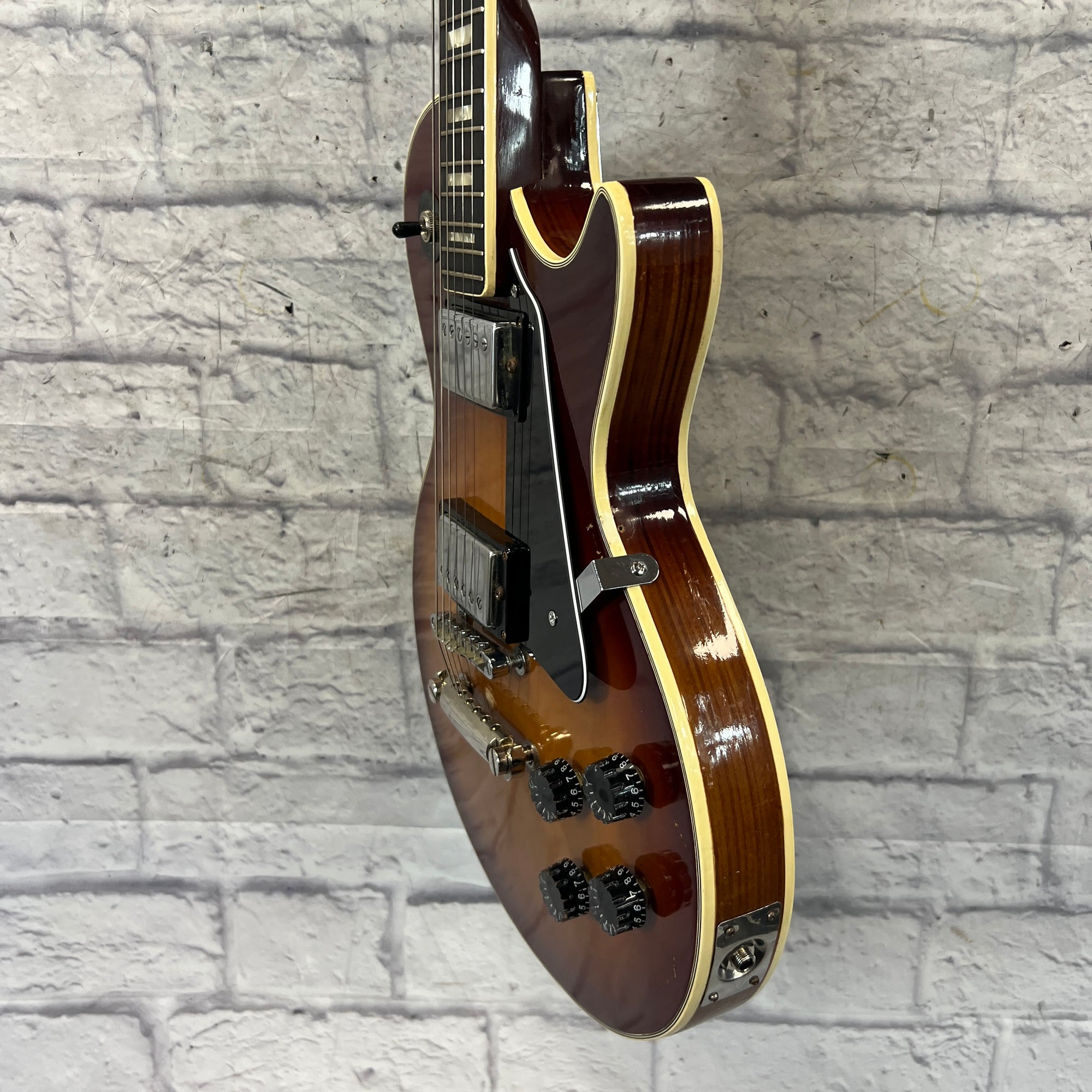 Lotus LP Style Solid Body Electric Guitar - Evolution Music