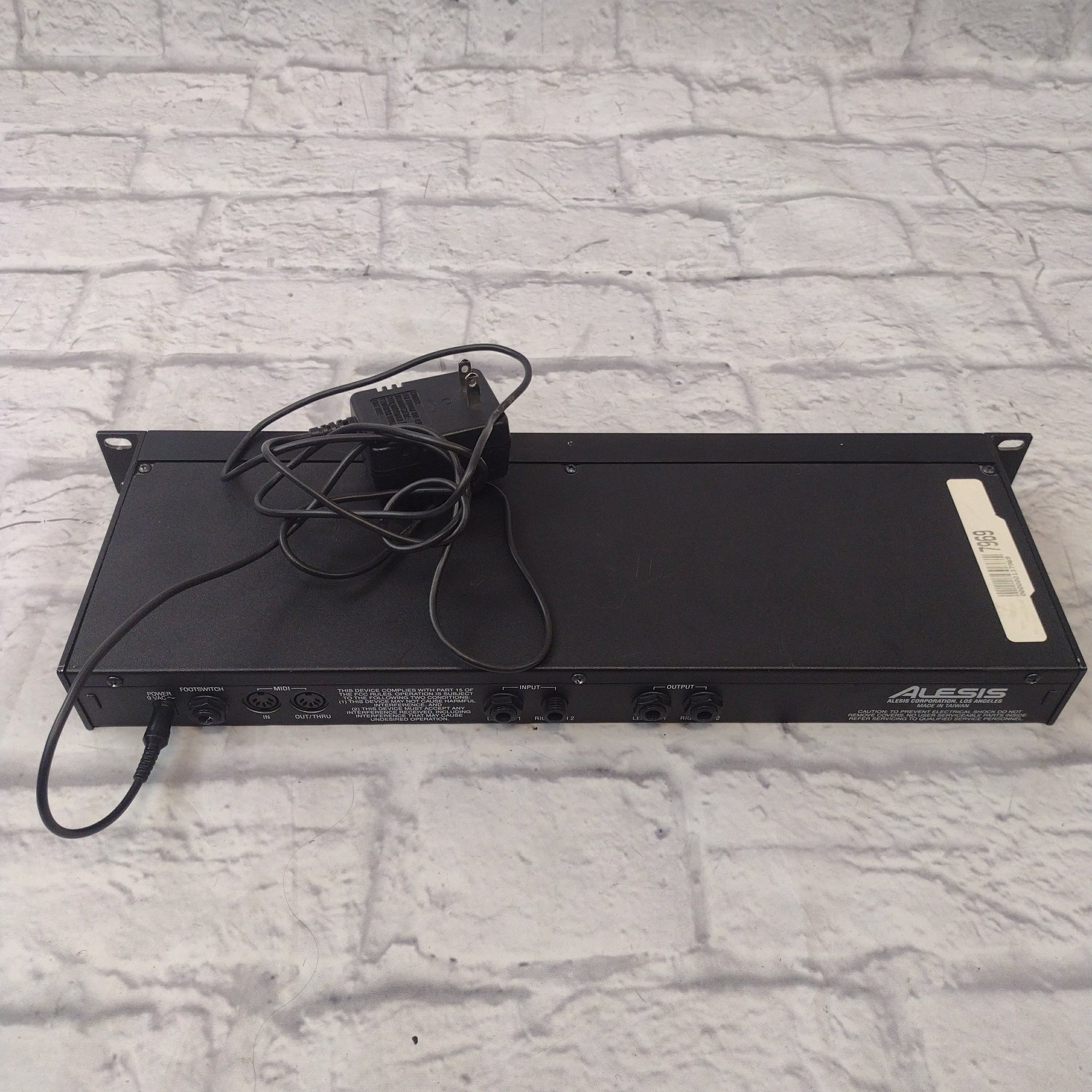 Alesis MIDIVerb 4 Rack Multieffects - Evolution Music