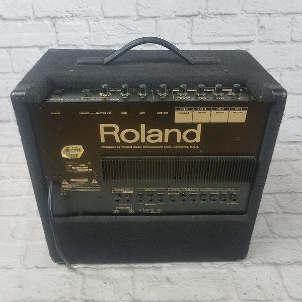 Roland KC-300 Keyboard Amp 80W - Evolution Music