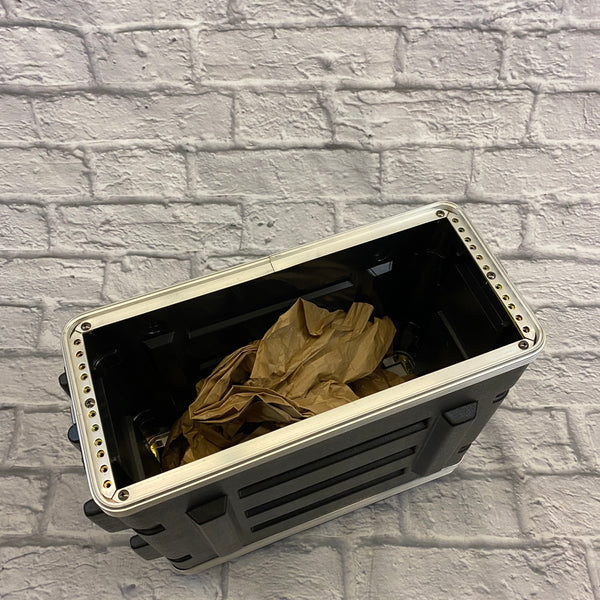 Molded Plastic 4 Space Rack Case - Evolution Music