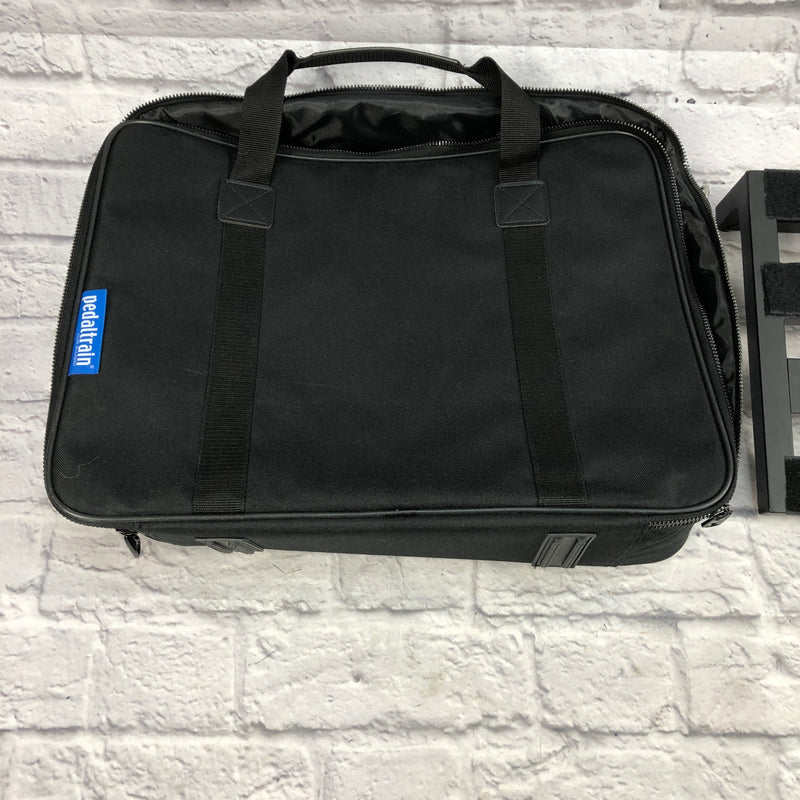Pedaltrain Classic Junior Pedalboard with Bag - Evolution Music