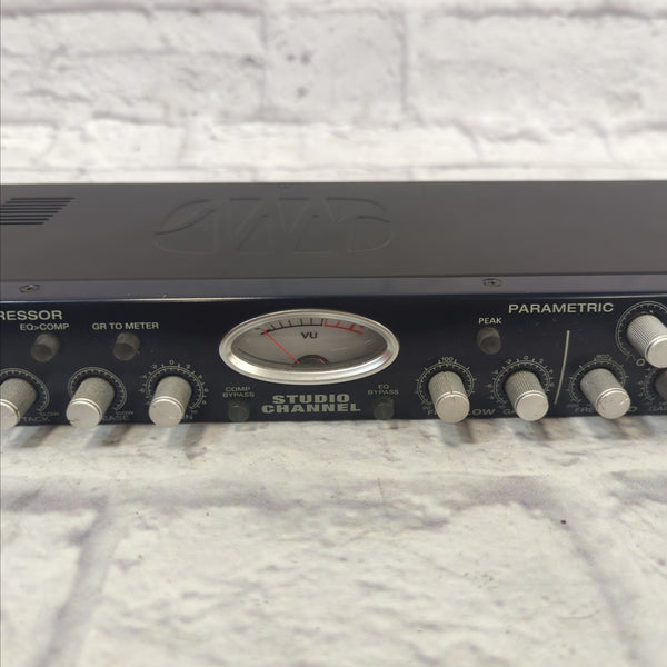 Presonus Studio Channel Tube Rack Preamp - Evolution Music