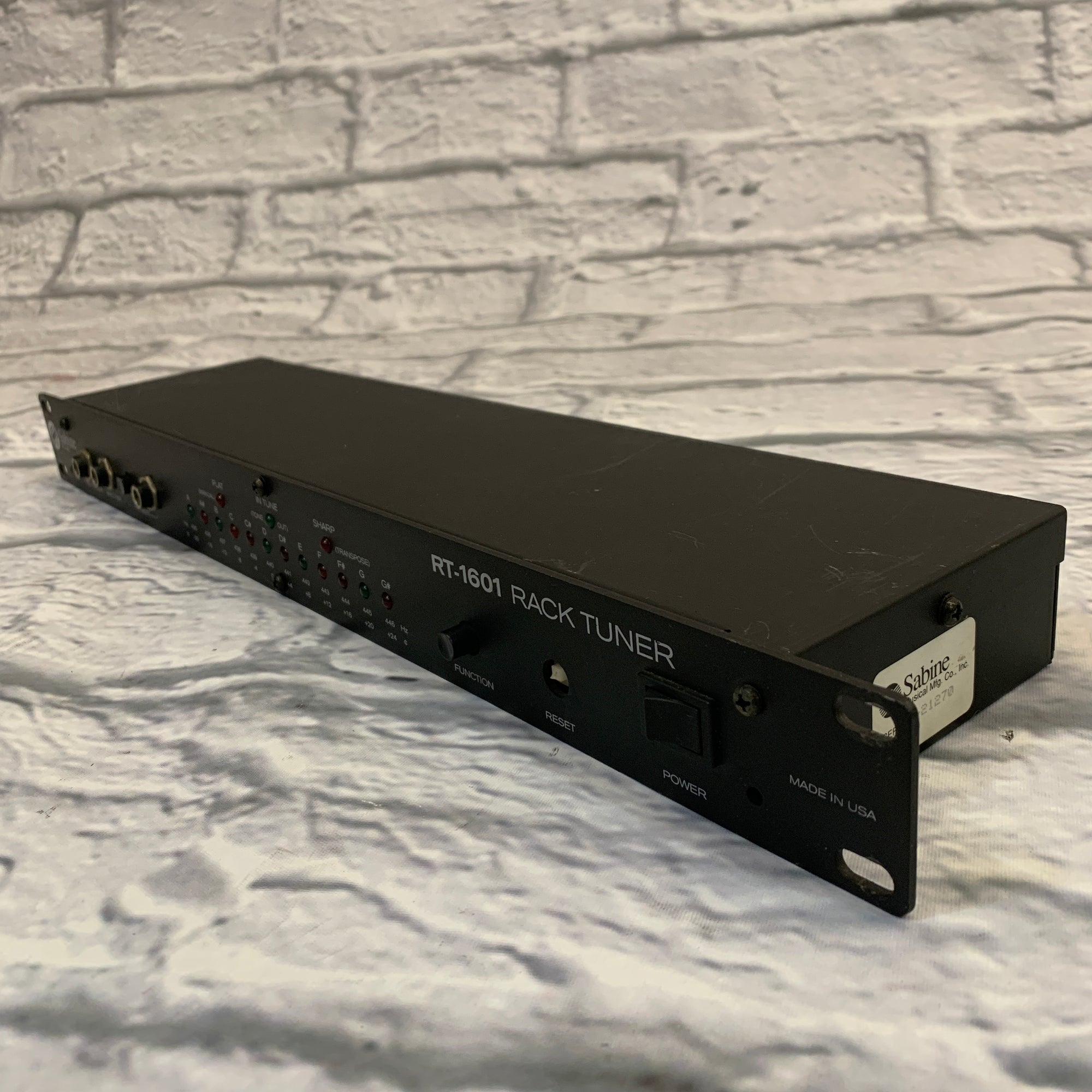 Sabine RT-1601 Rack Tuner - Evolution Music