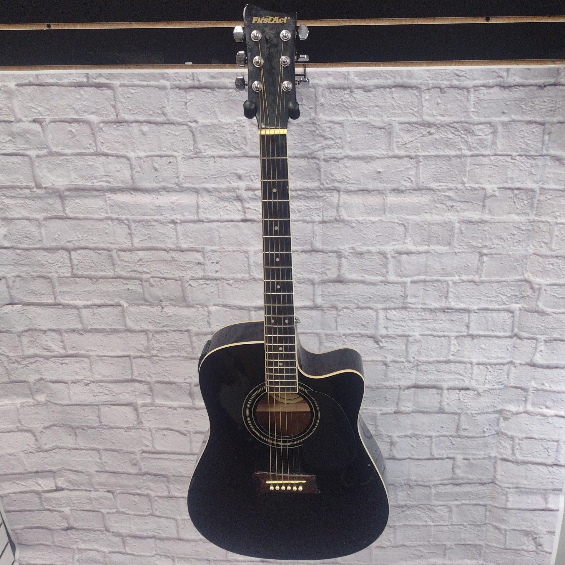 First Act MG521 Acoustic Guitar - Evolution Music