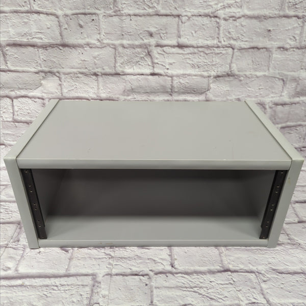Unknown 4u Grey Wooden Rack Case - Evolution Music