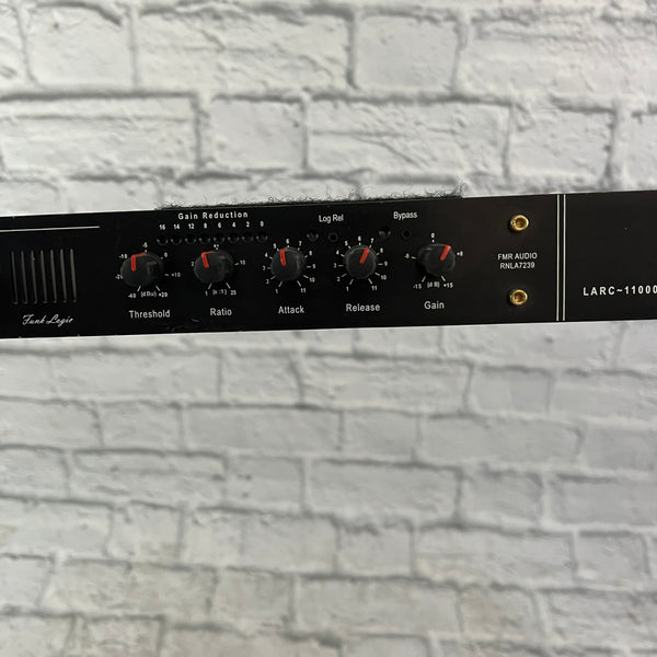 FMR Audio Really Nice Compressor RNC1773 / Leveling Amplifier RNLA7239 ...