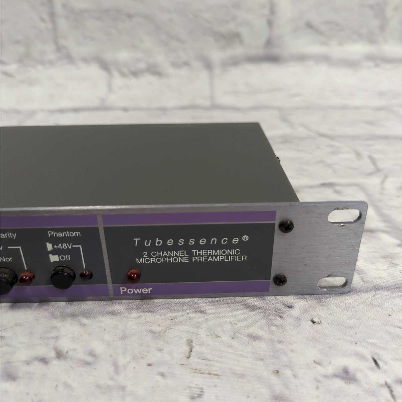 Aphex 107 Tubessence 2-Channel Thermionic Microphone Preamplifier ...