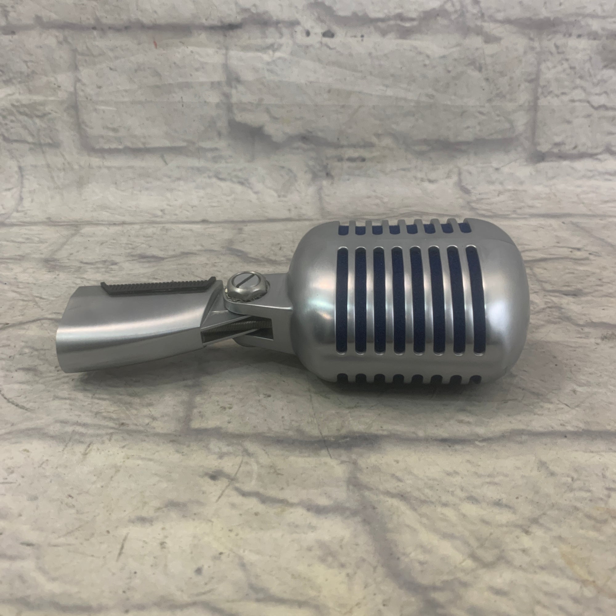 Shure "Super 55" Deluxe Supercardioid Dynamic Microphone - Evolution Music